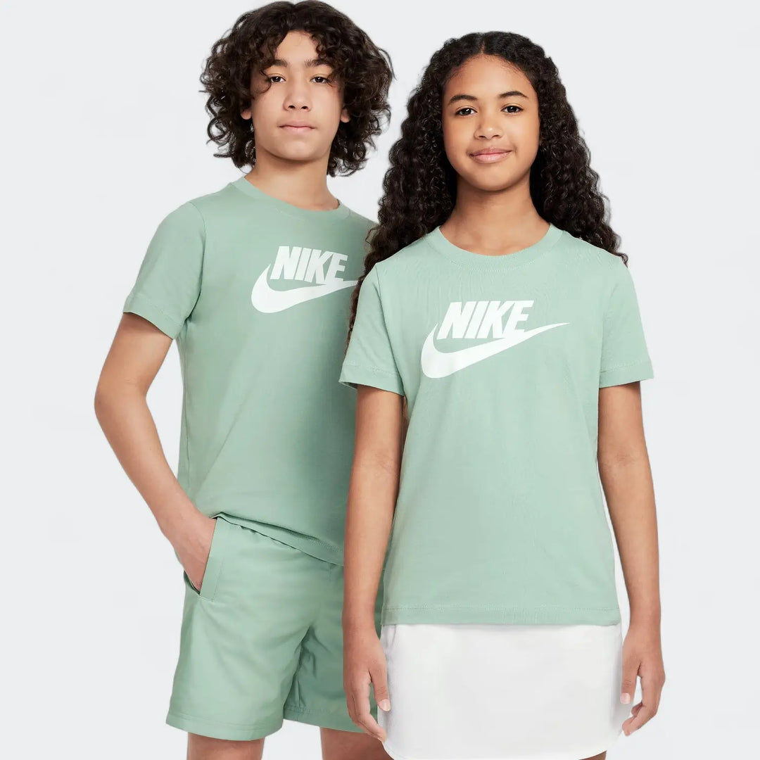 Nike NSW Futura Tee – Rashid Cassim Sports